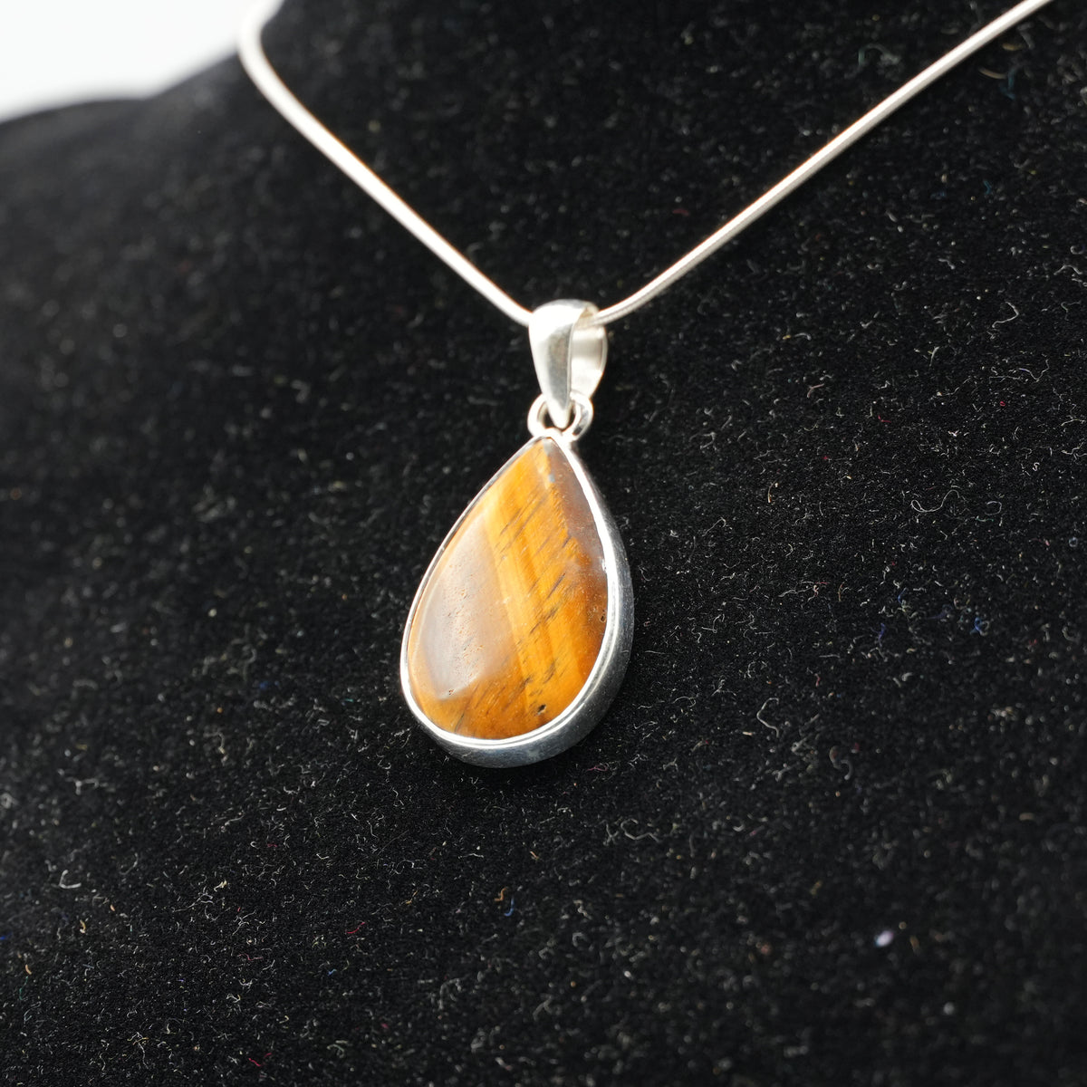 Tigers eye Pendant 925 Silver – Two Feathers Brighton